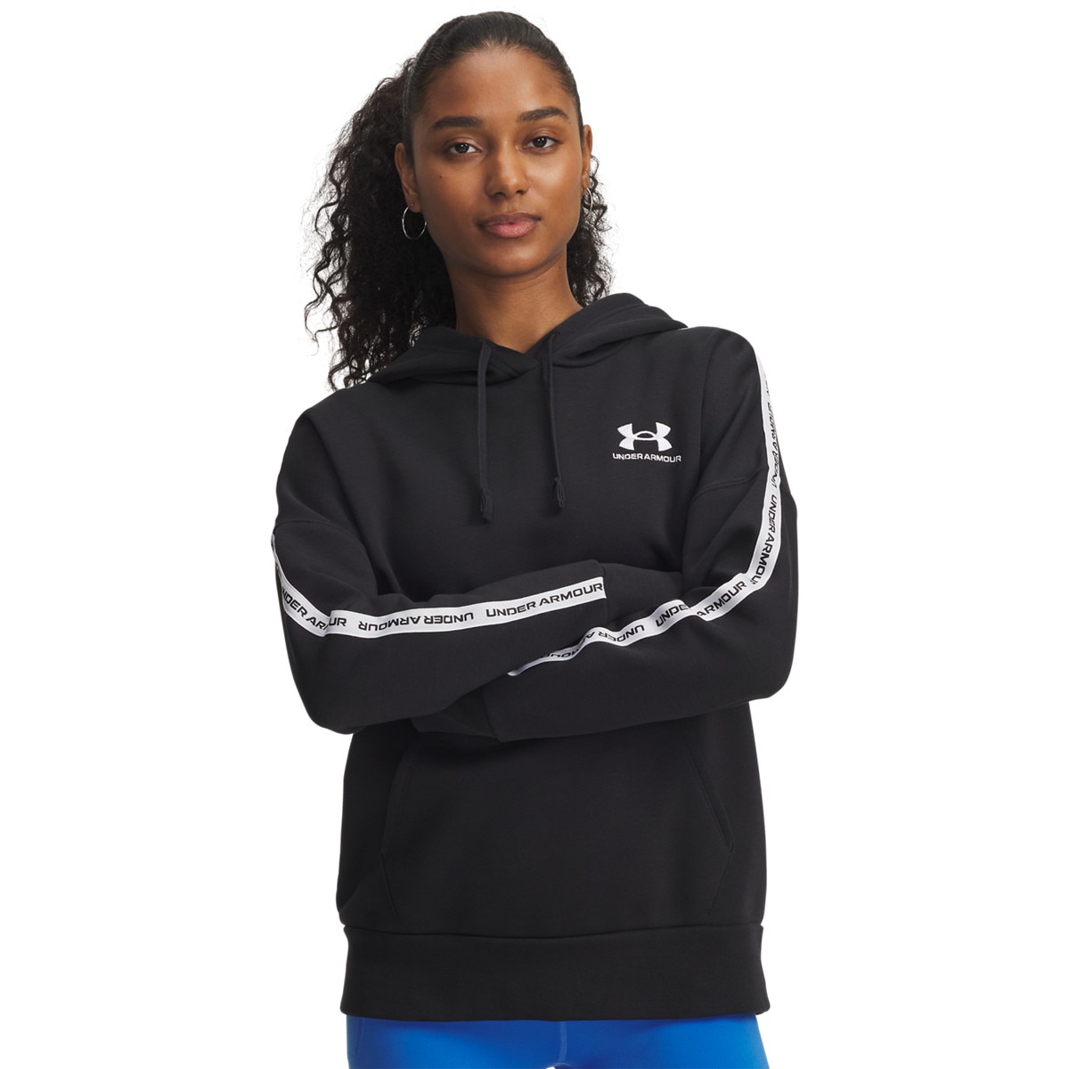 Damska bluza nierozpinana z kapturem Under Armour UA Icon Fleece Taped - czarna - SportStyleStory