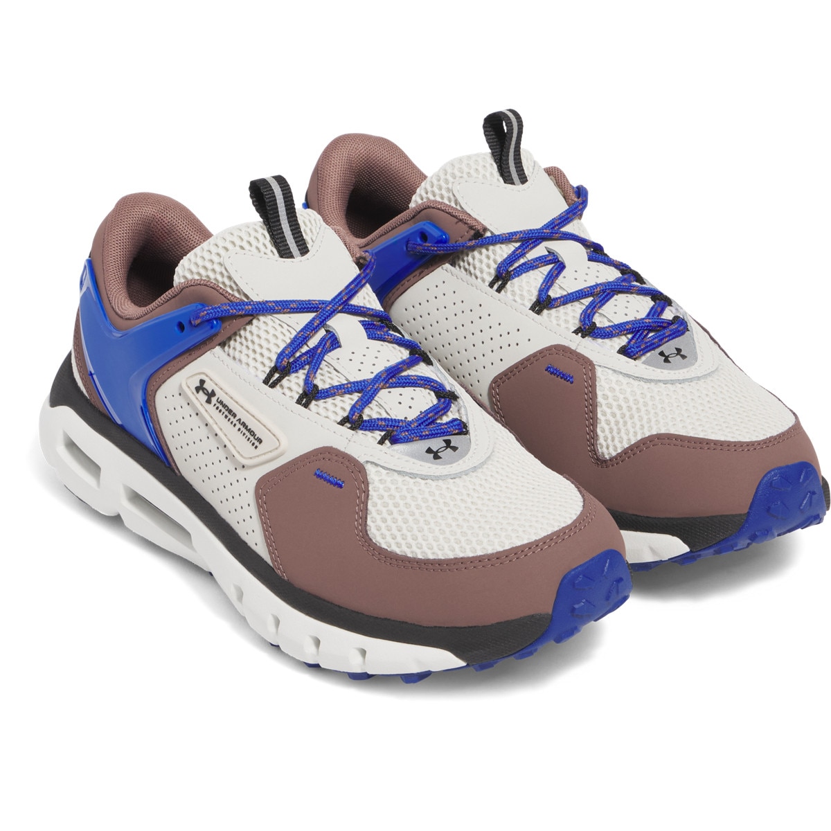 Męskie sneakersy Under Armour UA Summit Trek - beżowe - SportStyleStory